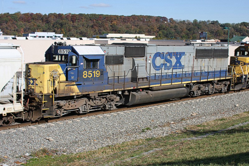 CSX 8519